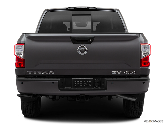 2019 Nissan Titan S 4x4 SWB Crew Cab: Price, Review, Photos (Canada ...