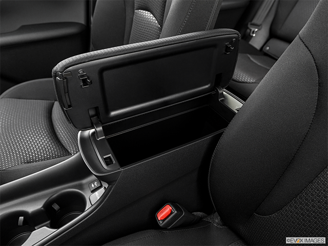 Toyota Prius 2019: Essais routiers, prix, spécifications, photos et ...