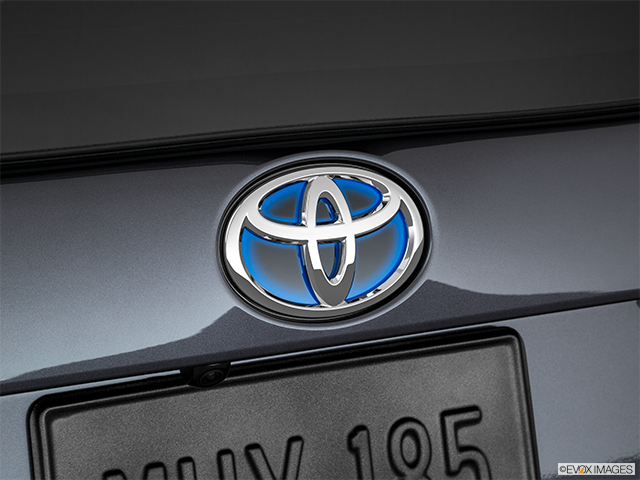2019 Toyota Prius: Reviews, Price, Specs, Photos and Trims