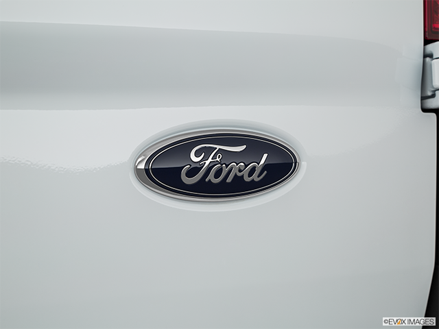 2020 Ford Transit Connect Fourgonnette: Price, Review, Photos and Specs ...