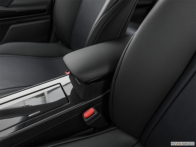 2019 Toyota Mirai: Reviews, Price, Specs, Photos and Trims | Driving.ca
