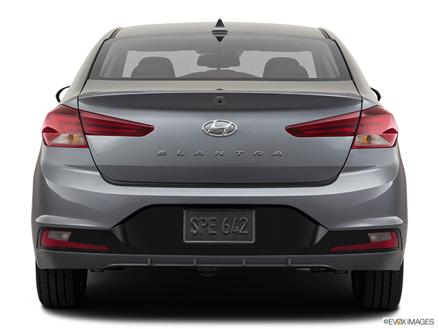 2019 Hyundai Elantra Sedan: Price, Review, Photos and Specs - Read This ...