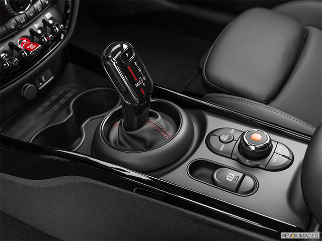 2021 MINI Clubman ALL4: Price, Review, Photos (Canada) | Driving