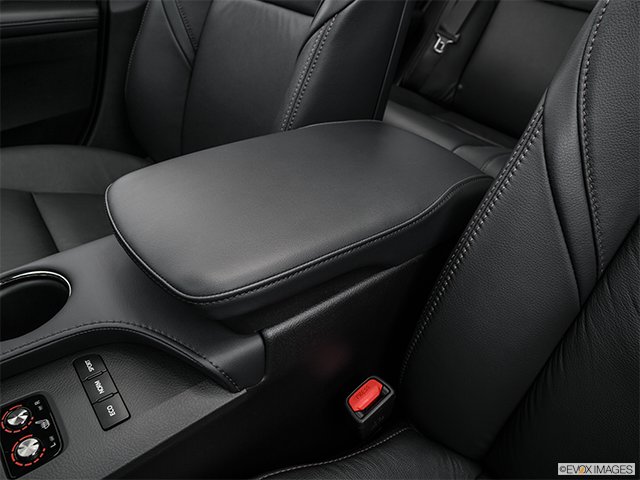 2015 Toyota Avalon: Reviews, Price, Specs, Photos and Trims