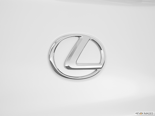 2015 Lexus LX 570: Price, Review, Photos and Specs - Read This Before ...