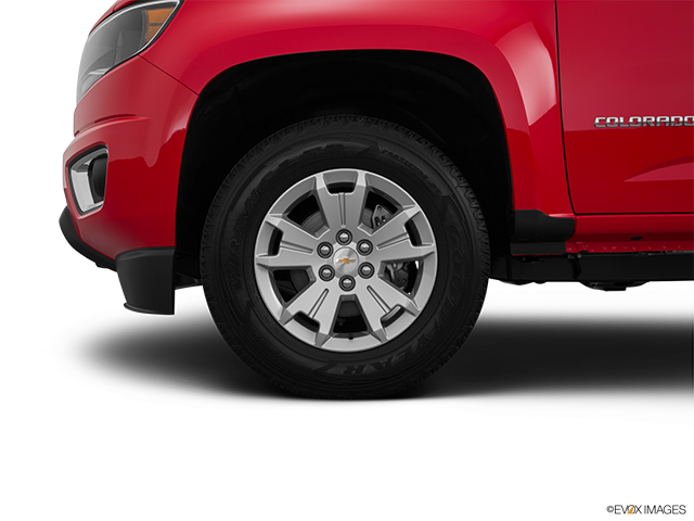 2015 Chevrolet Colorado: Price, Review, Photos and Specs - Read This ...