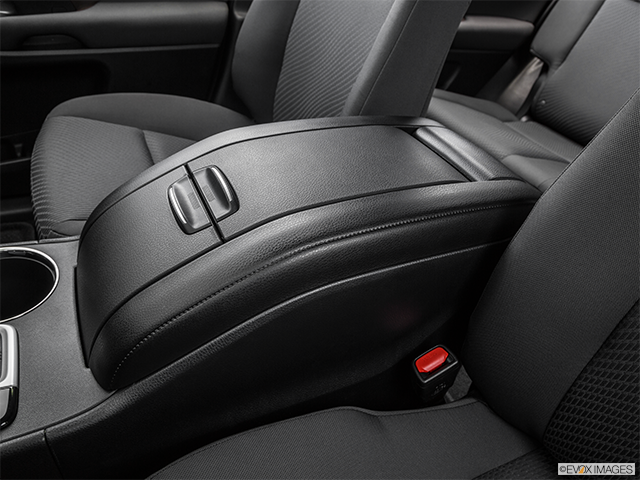 2015 Toyota Highlander: Price, Review, Photos and Specs - Read This ...