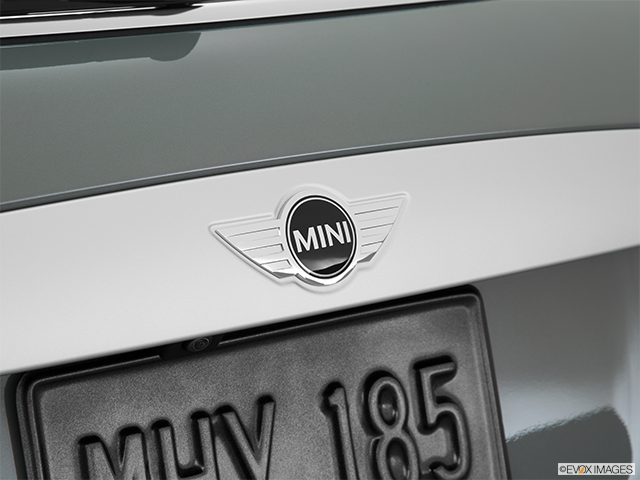 2015 MINI Cooper: Reviews, Price, Specs, Photos and Trims