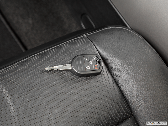 2015 Ford Expedition MAX: Reviews, Price, Specs, Photos and Trims ...