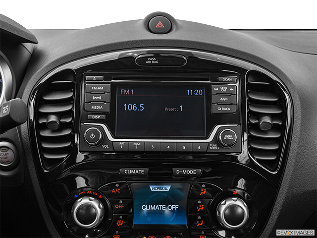 2015 Nissan JUKE: Price, Review, Photos (Canada) | Driving