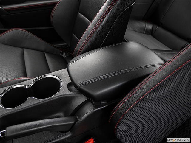 2015 Hyundai Genesis Coupe: Reviews, Price, Specs, Photos and Trims ...