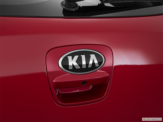 Kia Rio 5-portes: Price, Review, Photos and Specs (Canada) | Driving.ca