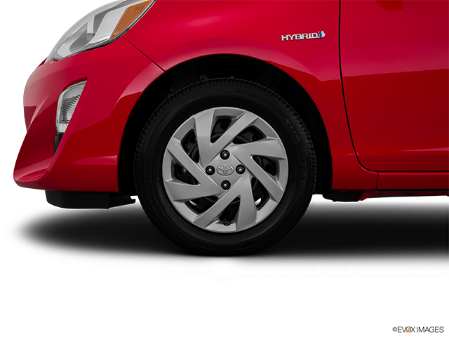 2015 Toyota Prius c: Reviews, Price, Specs, Photos and Trims | Driving.ca