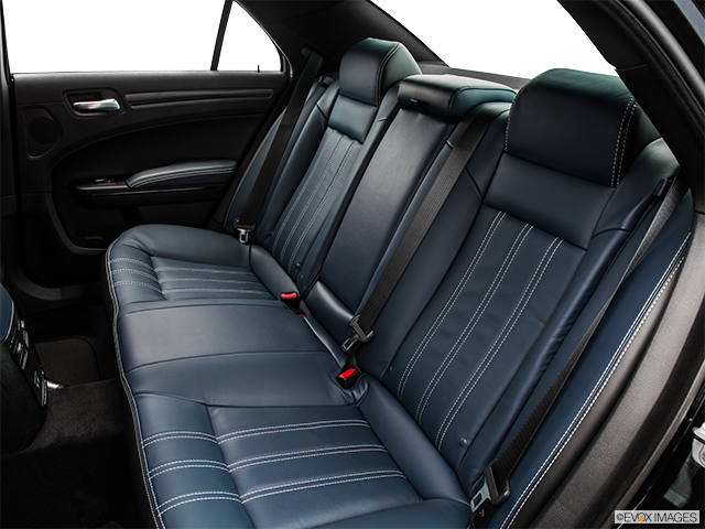 2015 Chrysler 300: Reviews, Price, Specs, Photos and Trims | Driving.ca