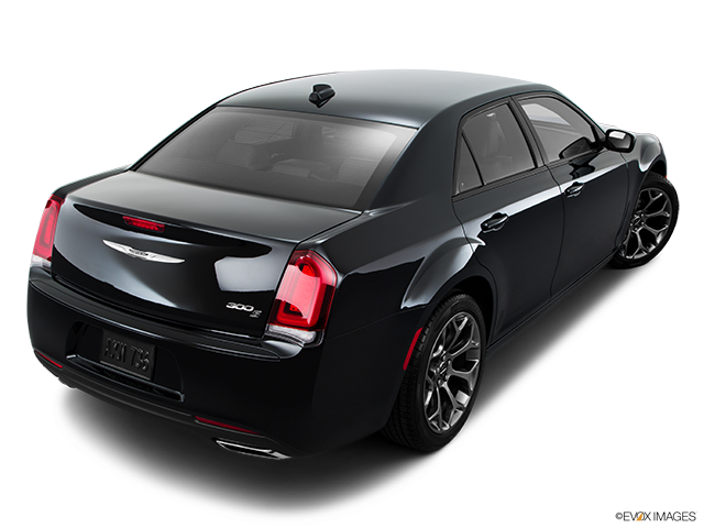 2015 Chrysler 300: Reviews, Price, Specs, Photos and Trims | Driving.ca
