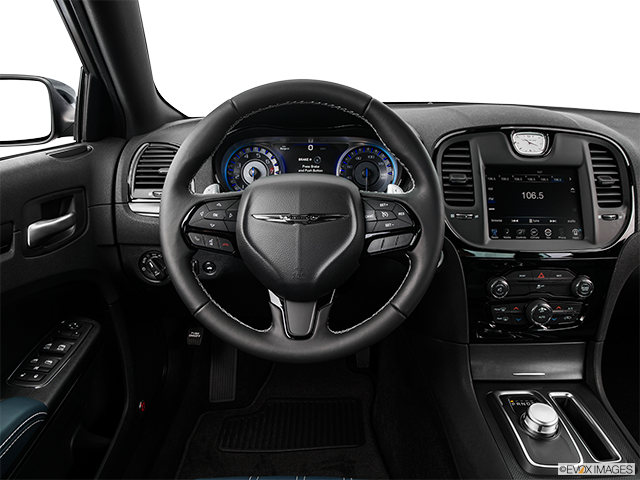 2015 Chrysler 300: Price, Review, Photos and Specs (Canada) | Driving.ca