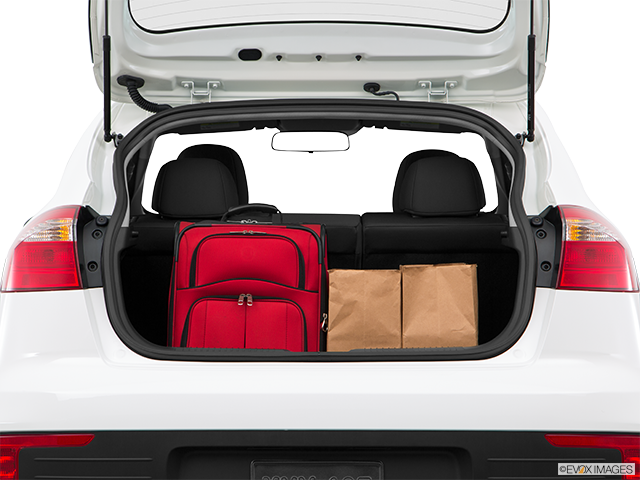 2016 Kia Rio 5-Door: Reviews, Price, Specs, Photos and Trims | Driving.ca