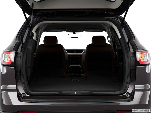 2016 Chevrolet Traverse: Price, Review, Photos and Specs - Read This ...