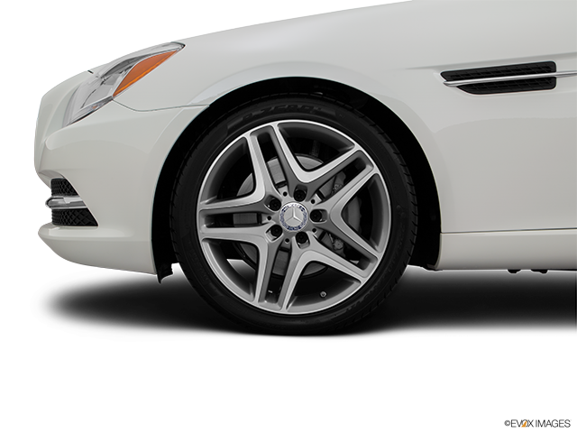 2016 Mercedes-Benz SLK-Class SLK 300 | Driving