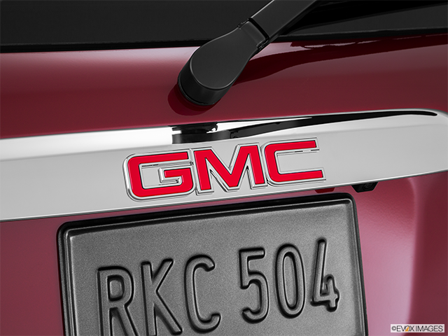 2016 GMC Acadia: Price, Review, Photos and Specs - Read This Before You Buy
