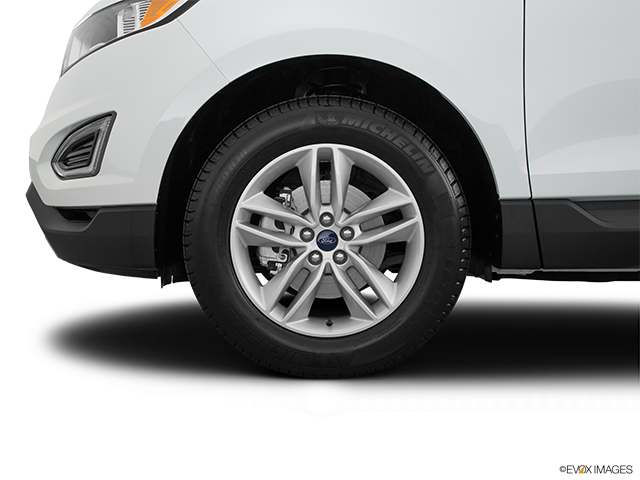 2015 Ford Edge: Reviews, Price, Specs, Photos and Trims