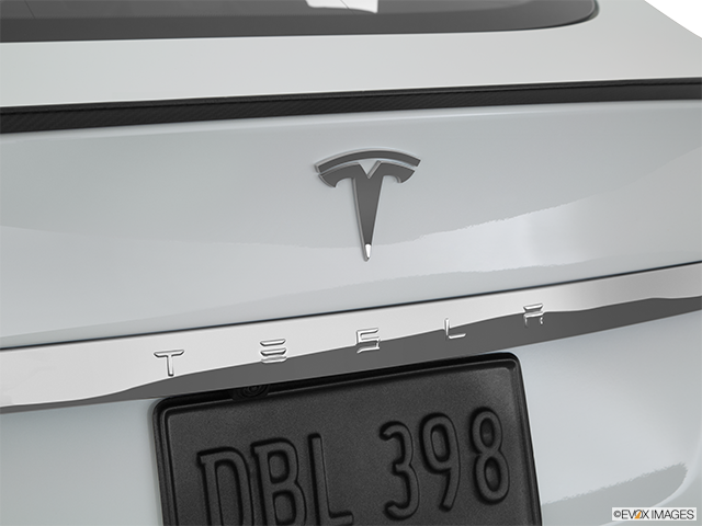 2015 Tesla Model S: Reviews, Price, Specs, Photos and Trims | Driving.ca