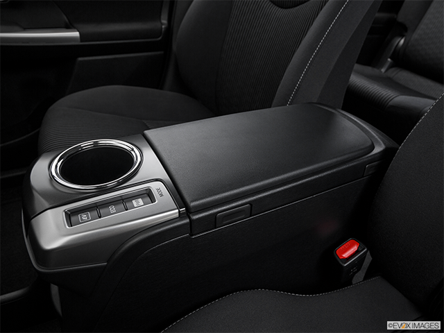 2016 Toyota Prius v: Price, Review, Photos and Specs (Canada) | Driving.ca