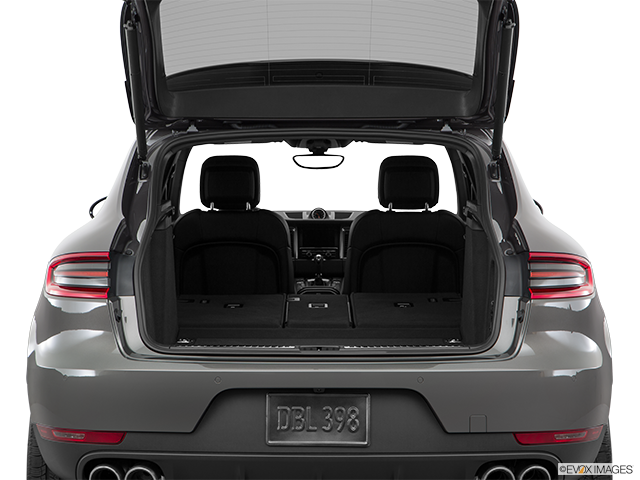 2016 Porsche Macan: Reviews, Price, Specs, Photos and Trims | Driving.ca