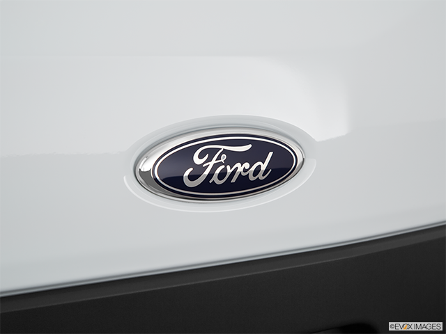 2016 Ford Transit Van: Reviews, Price, Specs, Photos and Trims | Driving.ca