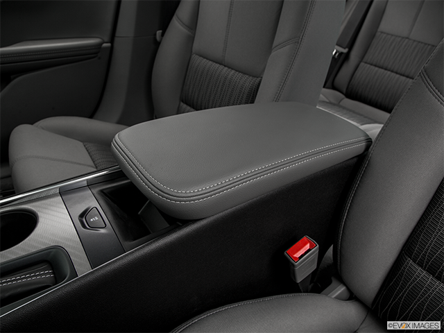 2016 Chevrolet Impala: Price, Review, Photos and Specs - Read This ...