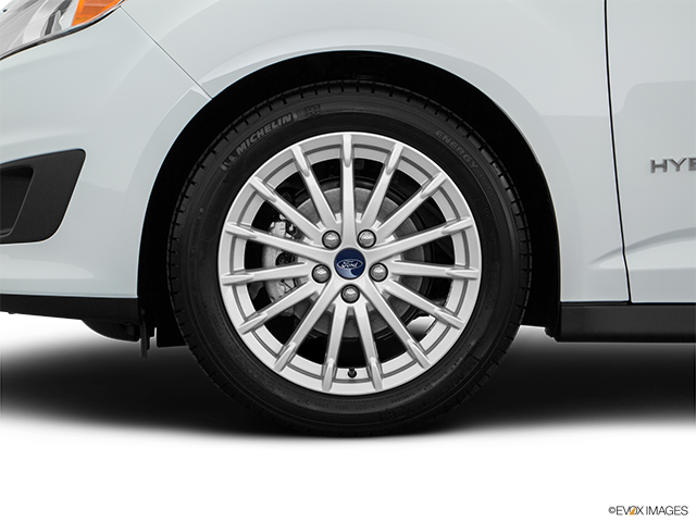 2016 Ford C-Max: Reviews, Price, Specs, Photos and Trims | Driving.ca