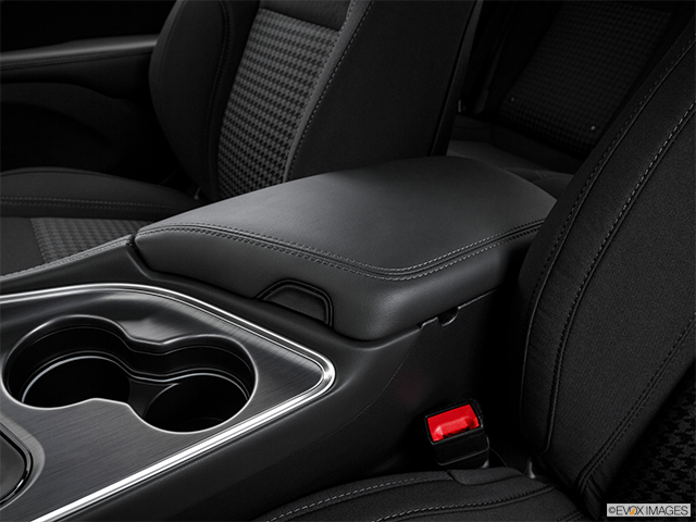 2016 Dodge Challenger: Price, Review, Photos and Specs - Read This ...