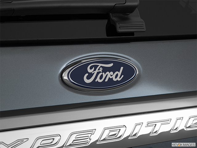 2016 Ford Expedition: Price, Review, Photos and Specs - Read This ...