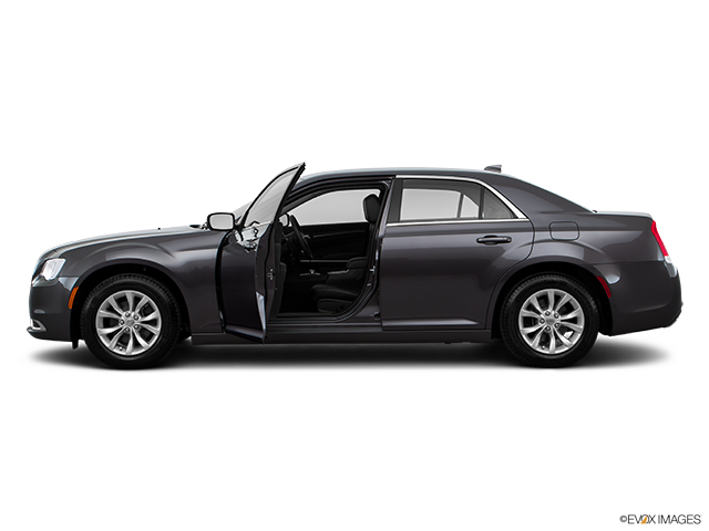 2016 Chrysler 300: Reviews, Price, Specs, Photos and Trims | Driving.ca