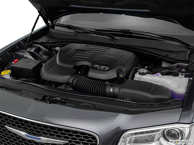 2016 Chrysler 300: Reviews, Price, Specs, Photos and Trims | Driving.ca