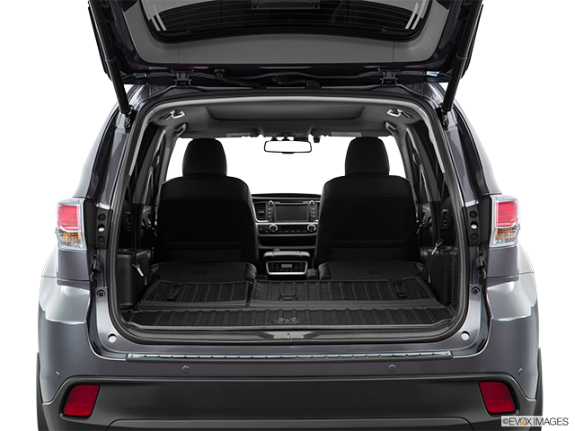2016 Toyota Highlander Hybrid: Reviews, Price, Specs, Photos and Trims ...
