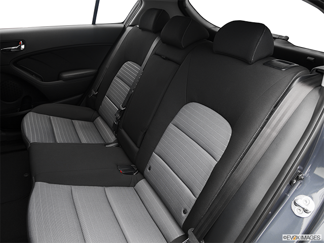 2016 Kia Forte 5-Door 2.0 LX+ 6MT: Price, Review, Photos (Canada) | Driving