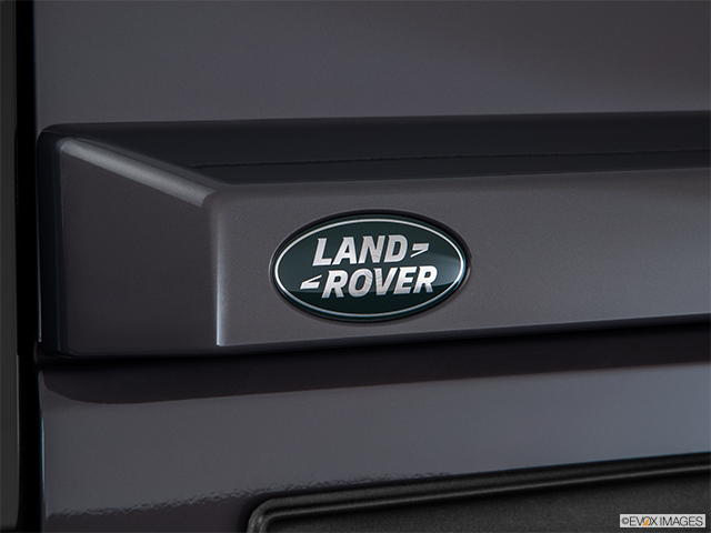 2016 Land Rover LR4: Reviews, Price, Specs, Photos and Trims | Driving.ca