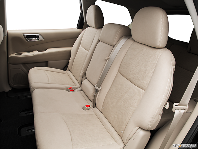 2016 Nissan Pathfinder: Reviews, Price, Specs, Photos and Trims