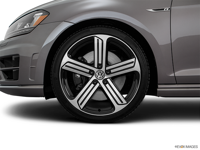 2016 Volkswagen Golf R: Price, Review, Photos and Specs - Read This ...