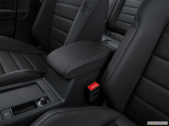 2016 Volkswagen Golf R: Reviews, Price, Specs, Photos and Trims ...