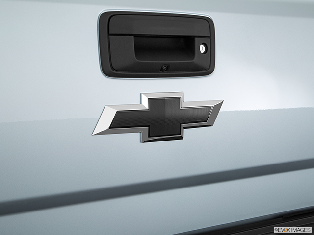 2016 Chevrolet Silverado 1500: Reviews, Price, Specs, Photos and Trims ...