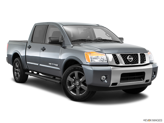 2015 Nissan Titan S 4x4 SWB Crew Cab: Price, Review, Photos (Canada ...