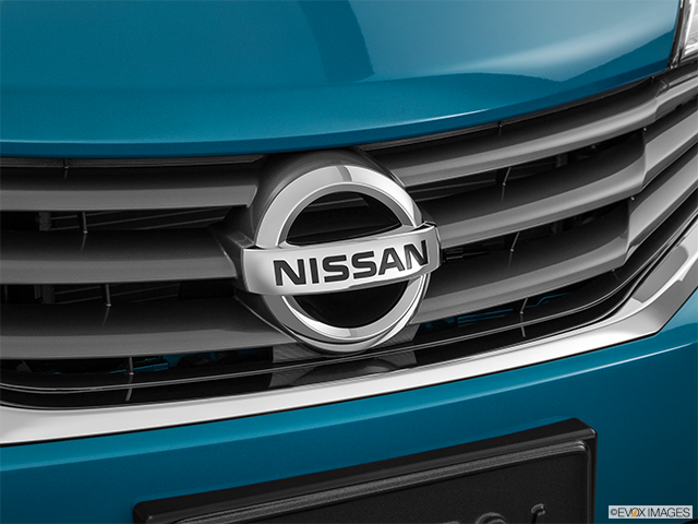 2016 Nissan Versa Note 1.6 S 5MT: Price, Review, Photos (Canada) | Driving