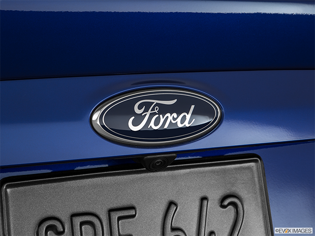 2016 Ford Escape: Reviews, Price, Specs, Photos and Trims | Driving.ca