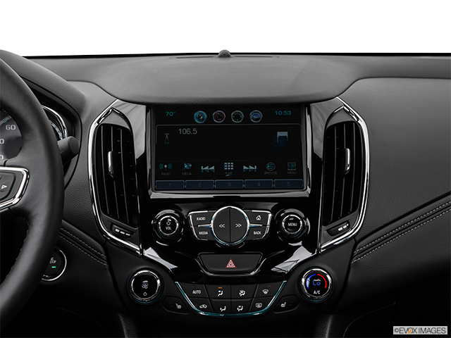 2016 Chevrolet Cruze: Price, Review, Photos and Specs - Read This ...