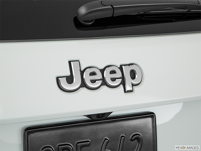 2016 Jeep Grand Cherokee: Reviews, Price, Specs, Photos and Trims ...