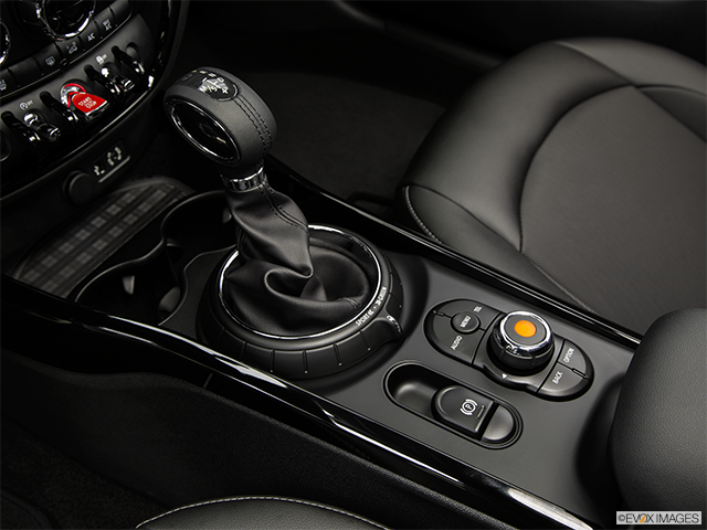 2016 MINI Clubman: Price, Review, Photos (Canada) | Driving