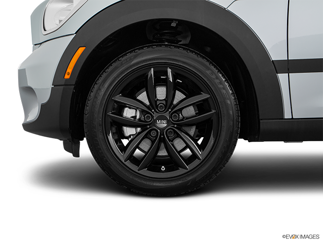 2016 MINI Countryman: Price, Review, Photos and Specs - Read This ...