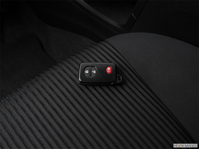 2017 Toyota Prius v: Reviews, Price, Specs, Photos and Trims